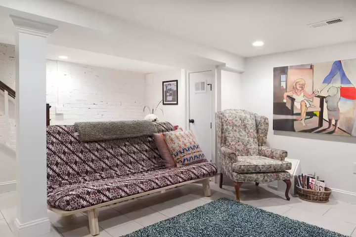 Comfy, Clean One-bedroom Unit In Columbia Heights - Silver Spring, MD