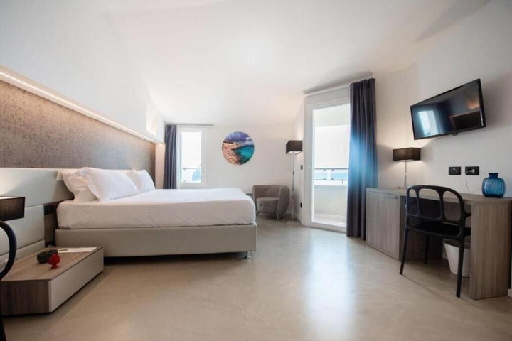 Sea View Bedroom W/ Balcony & Aci Trezza Vistas  Perfect For Couples - Aci Castello