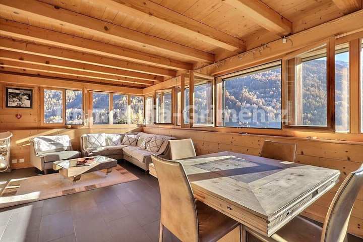 Very Comfortable Chalet On 3 Levels For 6 People In Saint-jean, Living Room With Wood-burner, Kitche - Canton of Valais