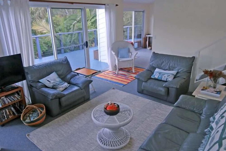 Jacaranda House Where Beach Meets Rainforest - Stanwell Park