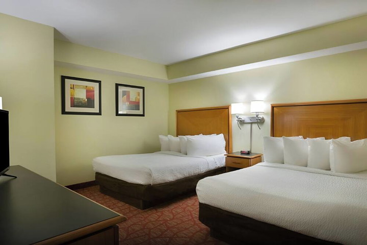 Boardwalk Gem W/ Pools, Hot Tub, Gym | 6.8 Mi To Apache Pier - Conway, SC