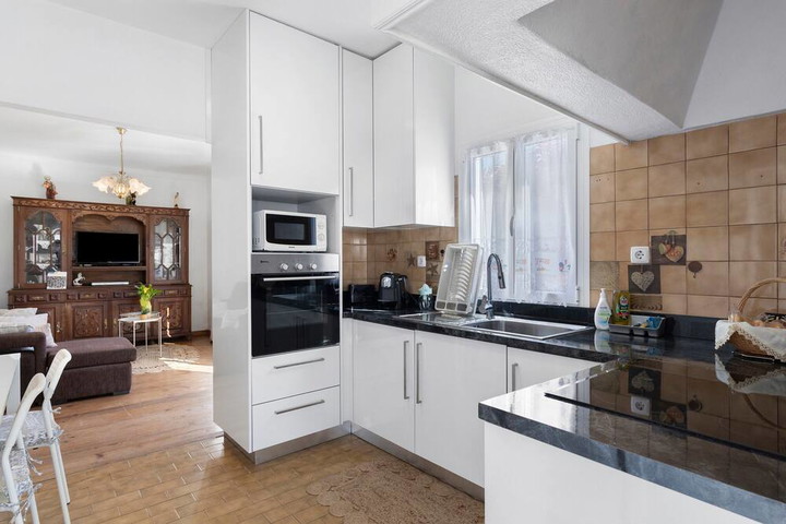 Casinha Da Vila: Mountain View, Private Terrace, And Air Conditioning - Ponte da Barca
