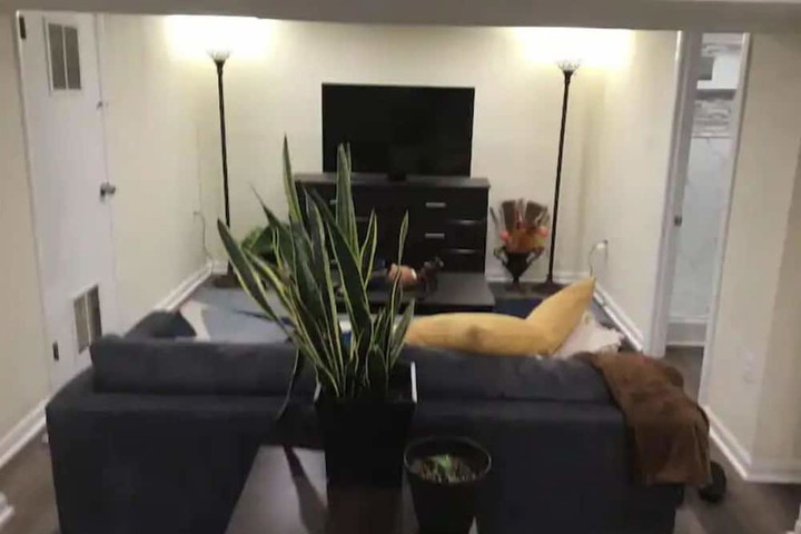 Cozy 1 Bedroom Suite With Jet Tub Near Us Capitol! - Hyattsville, MD