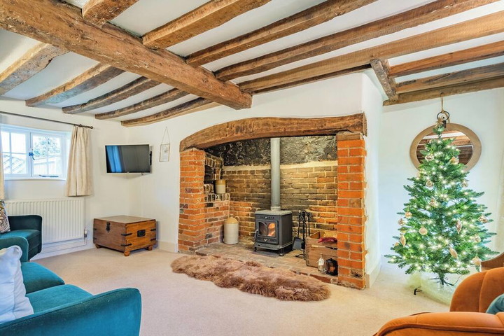 2 Bedroom Accommodation In Berrick Salome, Near Wallingford - Wallingford