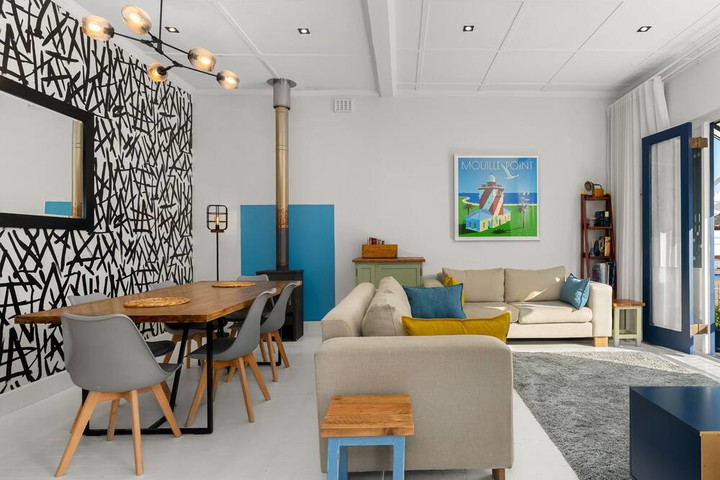 Grecian Haven In Greenpoint Pool And Braai - Camps Bay