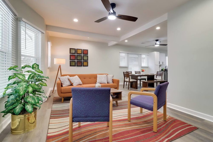 Near Midtown & Medical District! Updated Unit - 紹斯菲爾德
