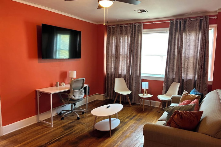 Work & Leisure Oasis, 1br Flat Close To Amenities - Montgomery, AL