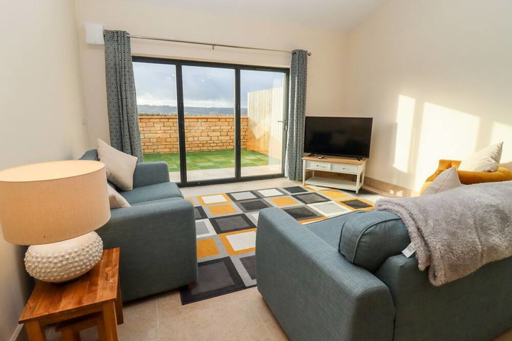 Bears Court Barn 1, Pet Friendly In Bourton-on-the-water - Burford