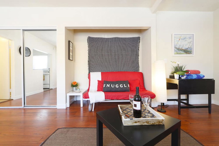 Large Et Lumineux Appartement Avec Parking, Vélos, Animaux Acceptés! - Los Angeles