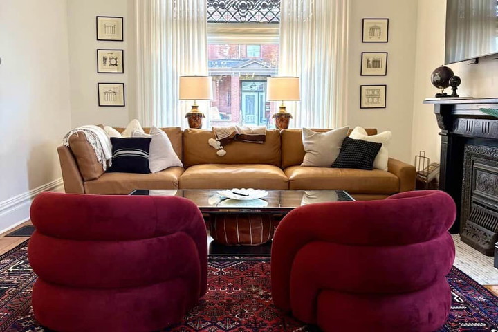 Middle Manor | Sleeps 8, With Parking | 5mi To Pgh - Pittsburgh, PA