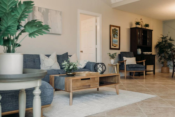 Just Renovated! Best Condo In Jupiter, Walk To The Beach! - Jupiter, FL
