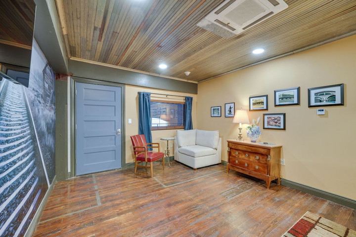 Pet-friendly Texarkana Studio In The Historic 1894 - Texarkana, AR