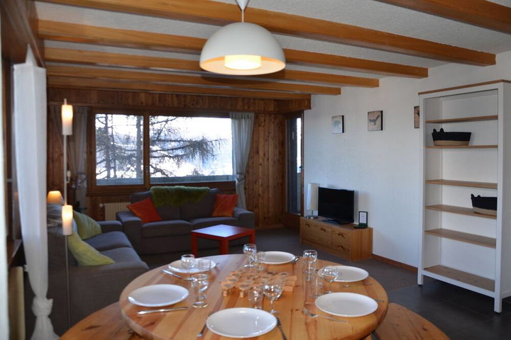 Sympatique Appartement à Louer Aux Collons - Sion