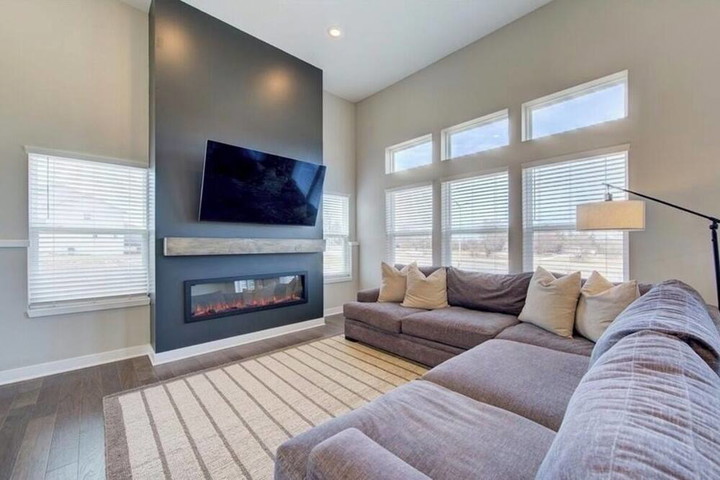 Specious 3-bedroom Townhome With Ac In Lee's Summit - Kansas City, MO