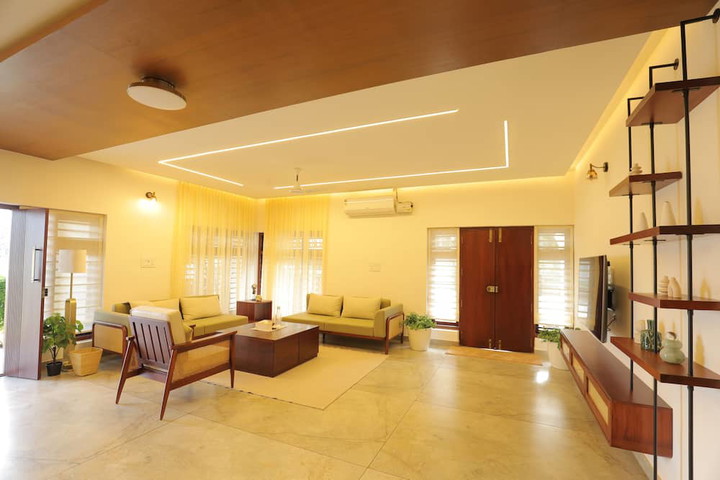 Peaceful Lakeside Retreat  Private 2 Bedroom Pool Villa - Kozhikode