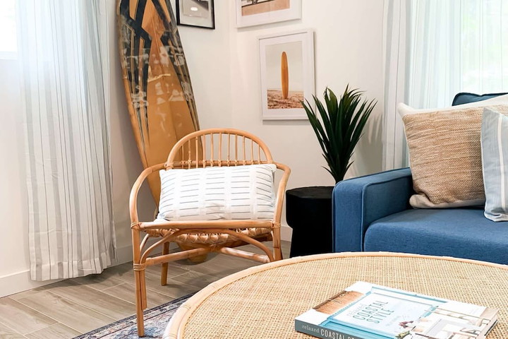 Curlys Cottage A Vintage Coastal Retreat - Palm Bay, FL