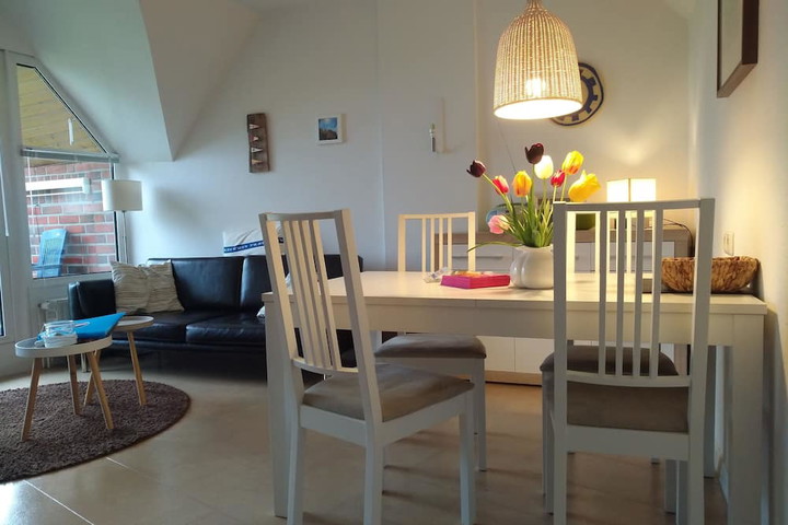 Lykkelig Ferie: Bright Apartment, South-facing Balcony, Beach 30 M, Indoor Pool, Ir Cabin, Sauna - Kappeln