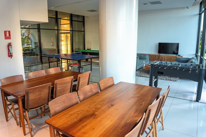 Forum | Bayview | Heated Pool Gym Sauna | Parking - Montevideo