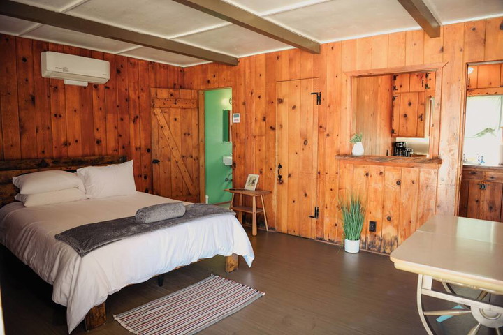 Room 7  1950s Ranch Hideaway - Joshua Tree - Joshua Tree, CA