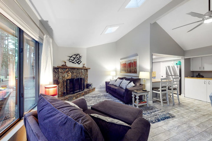 Golf Course Front Townhouse W/deck, Patio, Gas Grill, Free Wifi, Wood Fireplace - Flagstaff