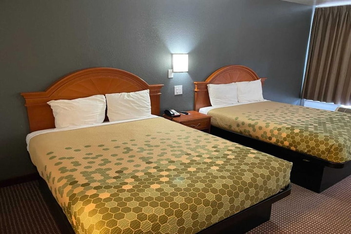 2 Queen Bed|smk|greenville - Piedmont, SC