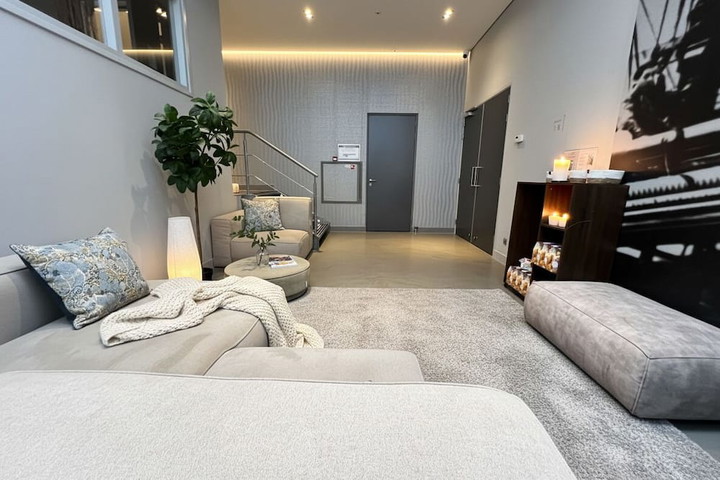 Just Minutes From Hotel Oss And Osss Cultural Highlights, Our Room Offers Easy Access To The Train Station, Nearby Restaurants, And Local Attractions. Ideal For Those Looking To Stay Overnight In Oss In Comfort. - Oss