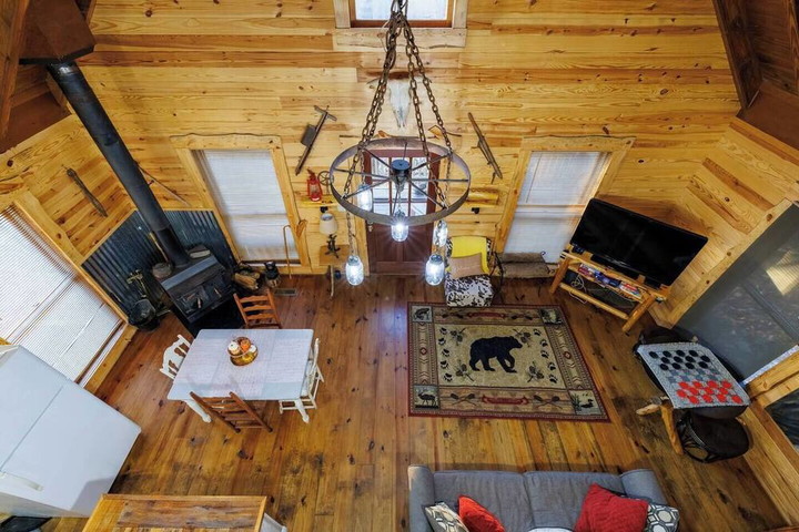 Bird`s Eye View | Hot Tub, Fire Pit, Near Desoto - Alabama