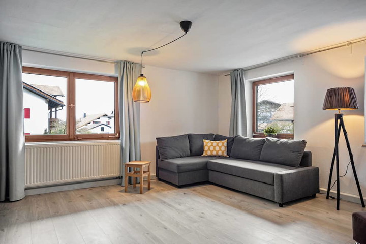 Ferienwohnung 'Silvia' Mit Bergblick, Gemeinschaftsgarten Und Wi-fi - Schwangau