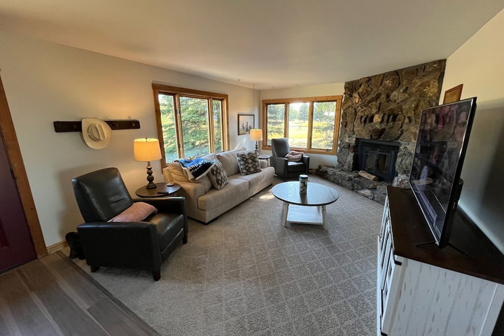 Grand Teton Splendor, 4-bedroom Home Adjacent To Jackson Hole Golf & Tennis Club - Jackson Hole, WY