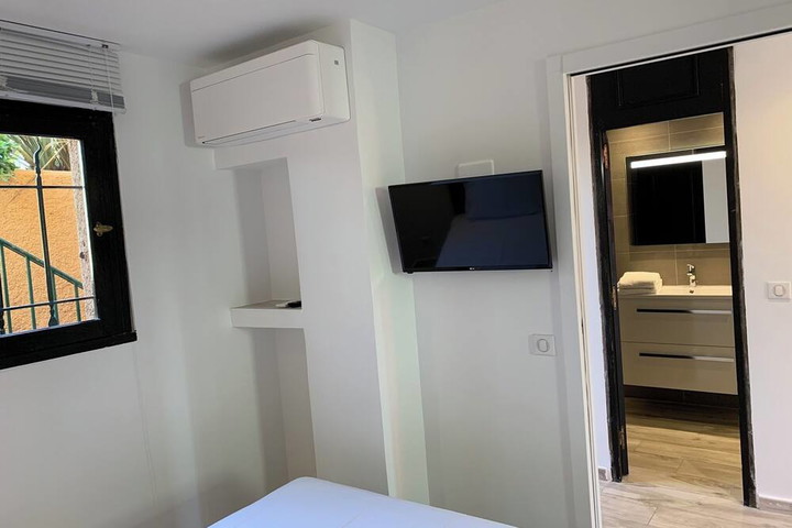 New- Beach 2min, Direct Accès Marina, 2km From Saint-tropez - Gassin