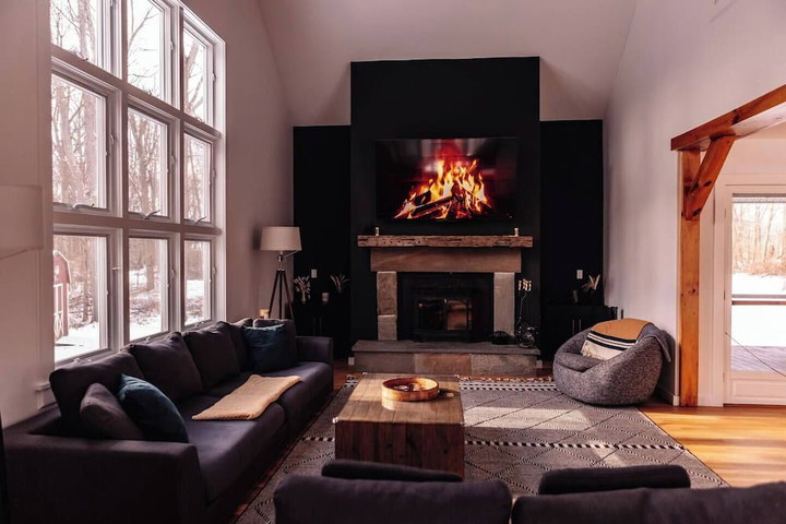 Scenic New Paltz Escape: River Views, Hot Tub & Deck | Dream House In The Gunks - New Paltz, NY