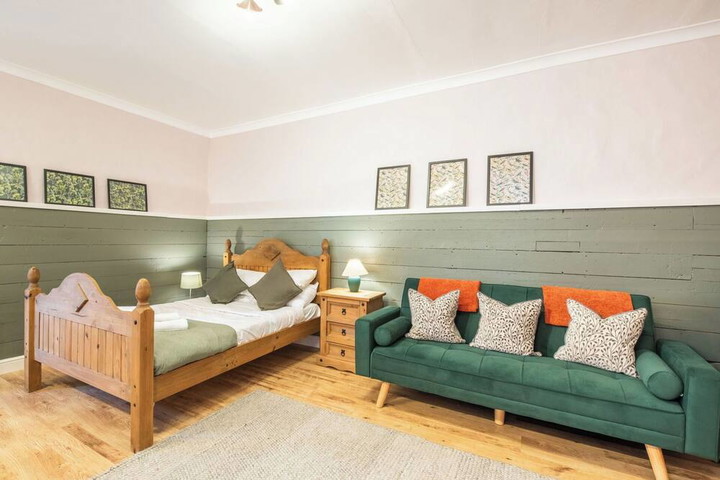 Stunning Villa For 2 Guests With Tv And Patio - Drumnadrochit