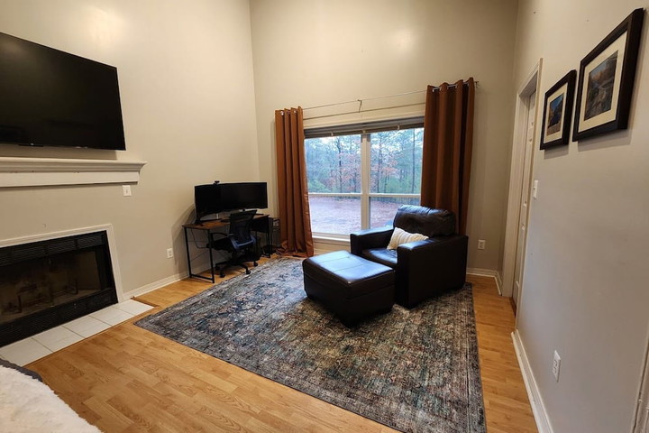 Eureka Springs Getaway 2 Acres In The Center Of Town, Super Close To Historic Dt - Eureka Springs, AR