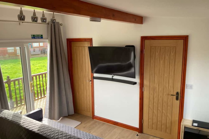 Cabin Sleeps 3 With Dishwasher - Lincolnshire