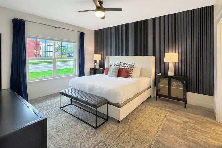 Upscale Suite - Hot Tub - Steps To Dining Coffee - Alaska