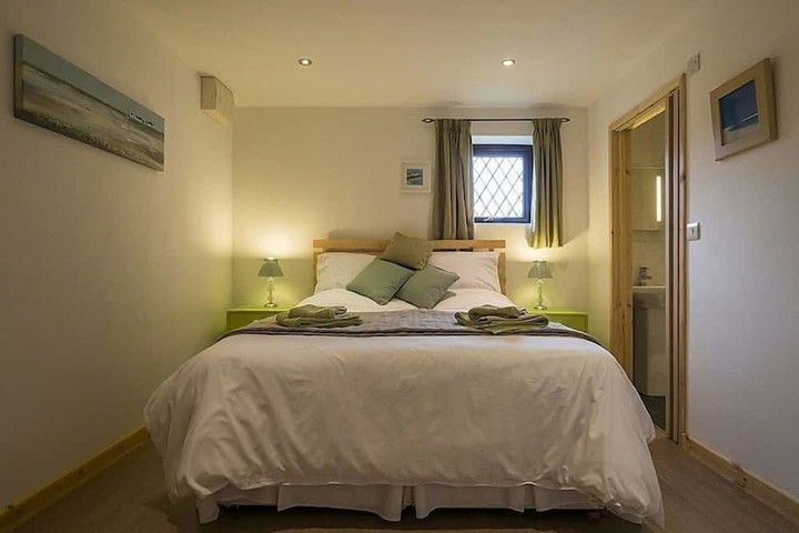 Honeysuckle Cottage, St Ives, Cornwall, England - Penzance