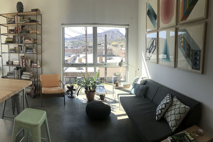 Modern Design Retreat In Downtown Durango - Durango, CO
