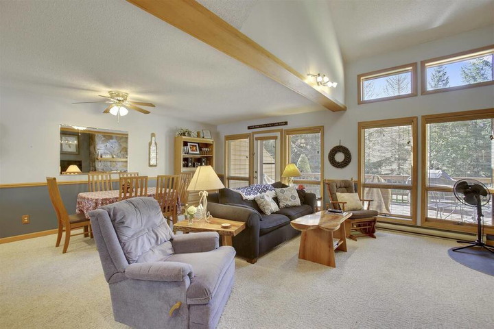 Lovely 2 Bedroom Condo Is Sure To Be The Perfect Reminder. You Gotta Getaway! - Canaan Valley, WV