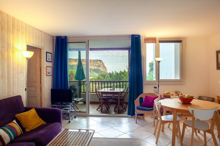 Appartement "Vue Mer Dans Belle Résidence" Avec Vue Sur Mer, Piscine Partagée Et Wi-fi - Cassis