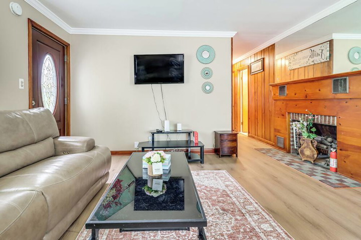 2 Mi To Heritage Park! Pet-friendly Retreat - 法明頓山