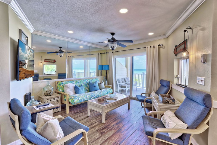Beach Front~2 Balconies~breathtaking Views~beach Haven C6 - Treasure Island, FL