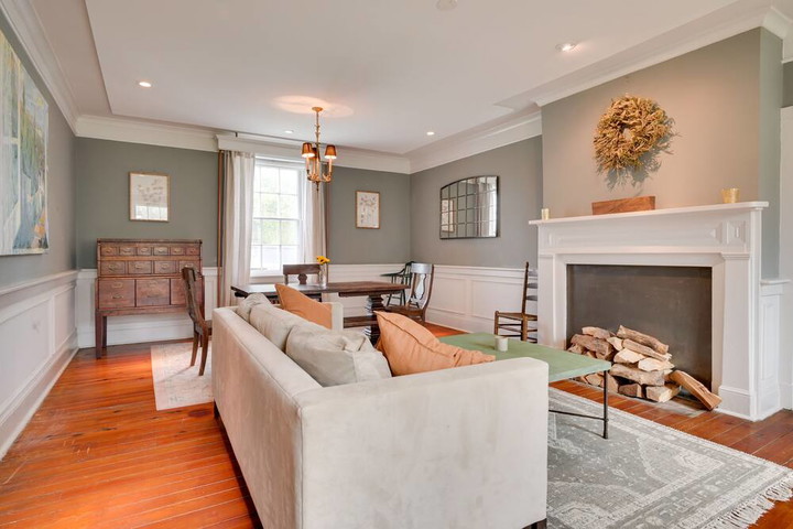 Historic Waterfront Retreat W/ Grill In Hagerstown - Hagerstown, MD