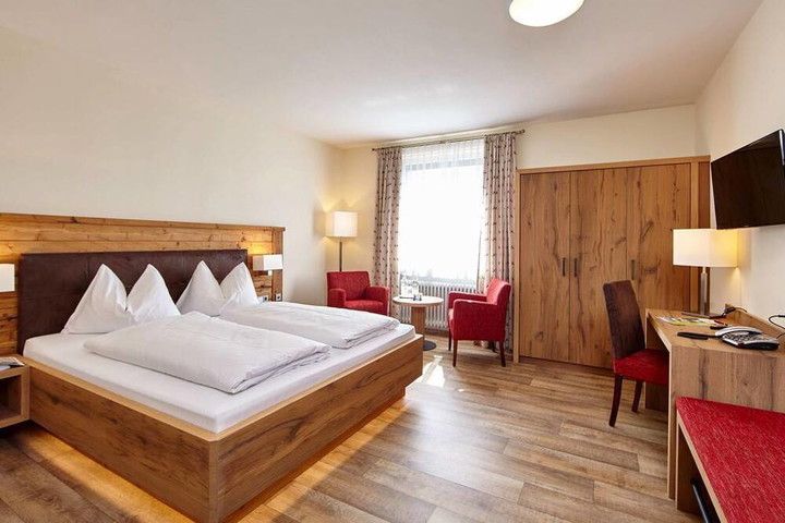 Double Room Without Balcony - Aura Hotel Saulgrub Gmbh - Oberammergau