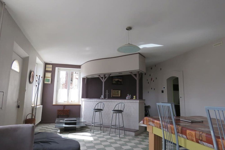 Détente Et Nature :Maison Avec Billard, Bar Et Accès Direct Au Sentier Randonnée - Fourmies
