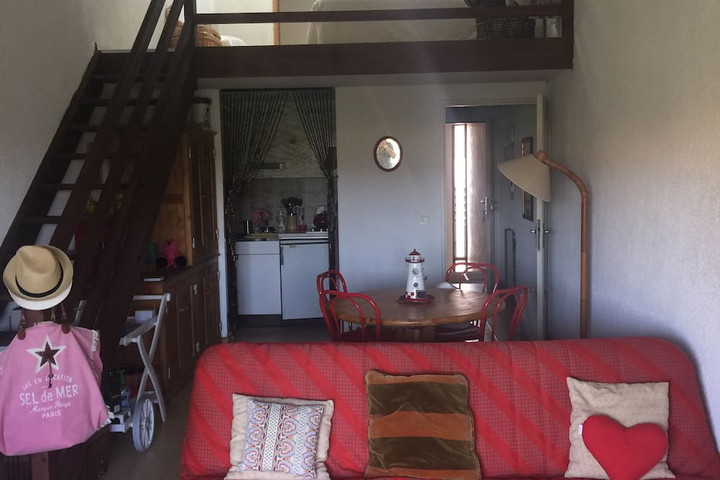 Warm And Ideally Located Apartment, 4 People 3 Stars Rating - Fréjus