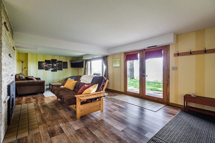 Riverview Cabin Home! - Wisconsin