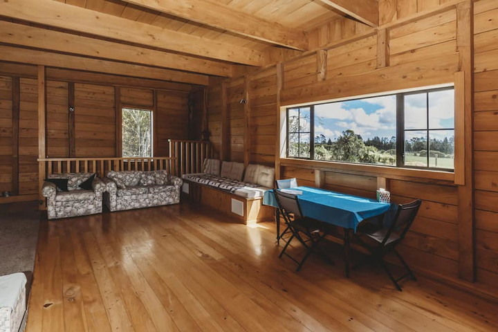 River Retreat - Off The Grid Escape - Taranaki