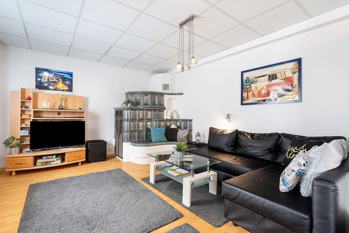 Ferienwohnung, 50qm, Terrasse' Mit Gemeinschaftsterrasse, Gemeinschaftsgarten Und Wlan - Gundelfingen