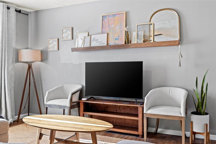 Easy Access To The Interstate And All That Springfield Has To Offer. - Springfield, MO
