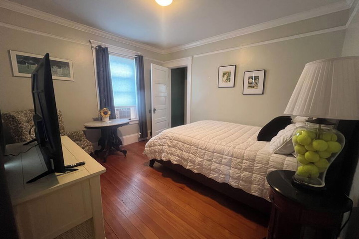 Tennis Hall Of Frame 1-bedroom - Rhode Island